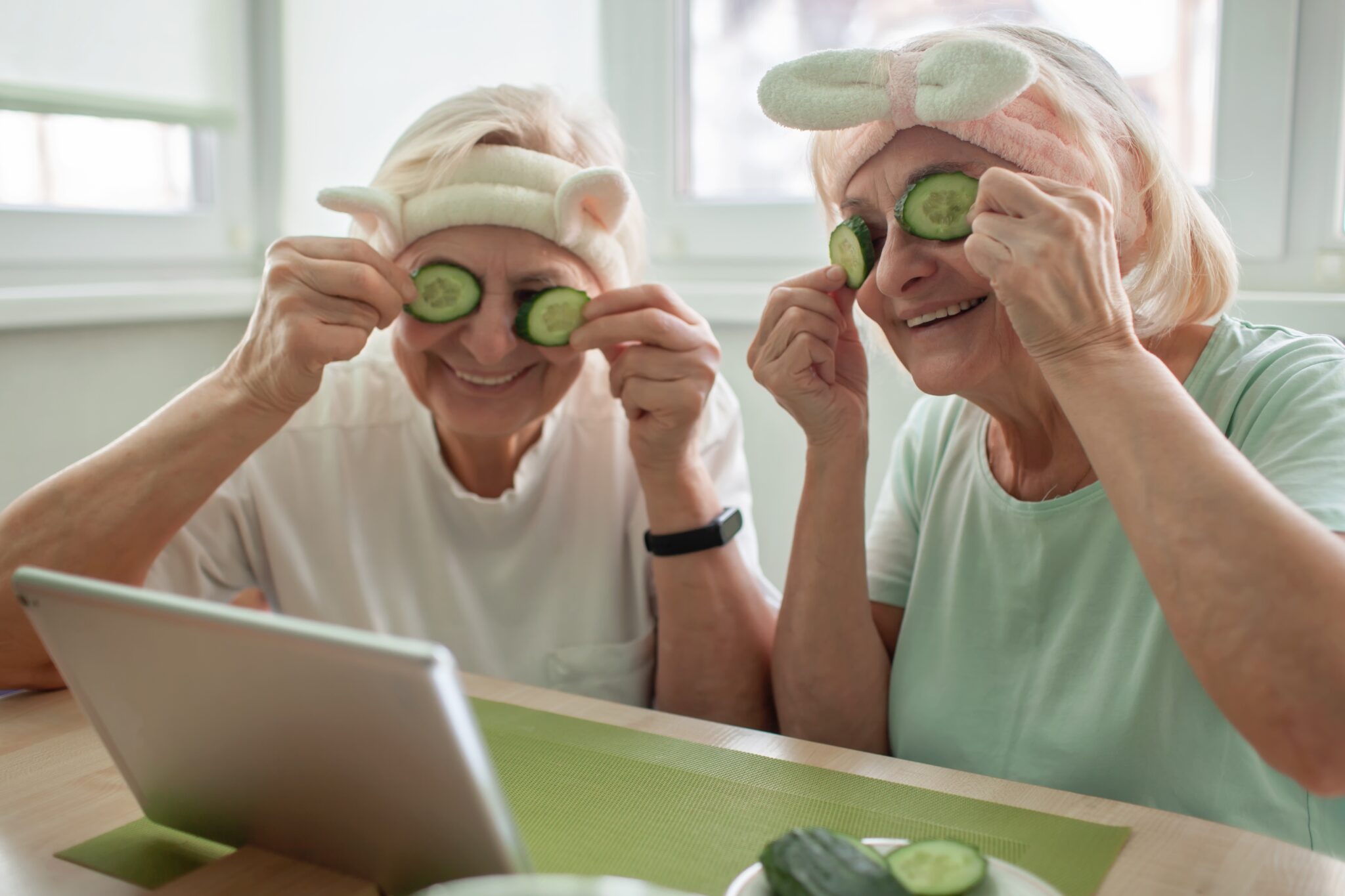 Self care for seniors | COTA Insurance